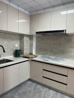 China Kitchen Cabinet Custom MDF Supplier Modular Modern Wooden Furniture for sale