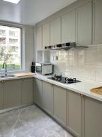 China Kitchen Cabinet Custom MDF Supplier Modular Modern Wooden Furniture for sale