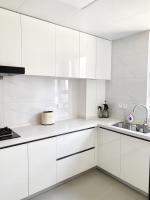 China 2025 Home Kitchen Furniture Island Manufacturer Modern Designs Kitchen Cabinet for sale