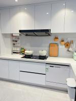China One-Stop Design Cupboards Storage Cabinet Modular Kitchen Cabinet Furniture for sale