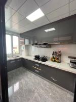 China Modern Plywood Cupboard Completed Cabinet Set With Islands Custom Kitchen for sale