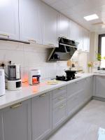 China Light Luxury Matte Paint MDF Wooden Kitchen Morden Home Cabinet Furniture for sale
