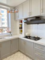 China Residence Kitchen Wall Cabinet Full Sets Design Modern Customized With Seating for sale