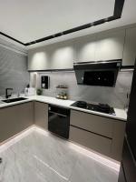 China Luxury Kitchen Island Cabinet New Model Furniture Modular Kitchen For Hotel for sale