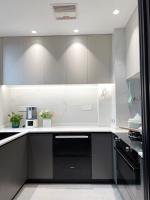 China Cabinets Set Islands For Small Room Designs Modern 2025 Cabinets For Kitchen for sale