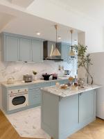 China Kitchen Pantry Cupboard Lacquer MDF Kitchen Cabinet Design From China for sale