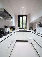China Home furniture Modern Kitchen Cabinet With Particle Board Carcase Material for sale