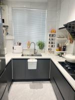China Laminate PVC Finish Customized Modern Design Kitchen Cabinets For Home for sale