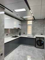 China Atmospheric Multi-Color Texture Mix And Match Modern Kitchen Cabinets for sale