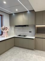 China Modern Prime Oak Laminate Kitchen Cabinets With Woodmatt Finish For Hotel for sale