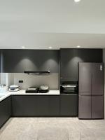 China Modular Kitchen Cabinet Design With Rta Lacquer Finish For Residence for sale