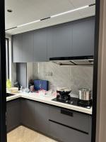 China Customizable Factory Price Custom Classic Style Kitchen Cabinet Furniture for sale