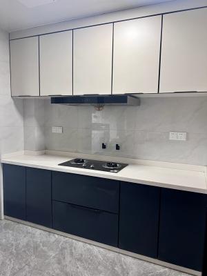 China Apartment High Glossy Lacquer Doors Free Handles Modern Kitchen Furniture for sale