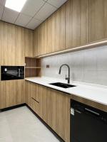 China Contemporary L-Shape Medium Kitchen Shaker Cabinets Modular Customized Furniture for sale