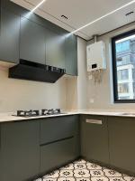 China Customized Matte Lacquer Finish Melamine Plywood Design Kitchen Cabinet for sale
