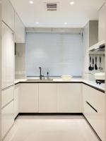 China Custom Shaker Style Particle Board Kitchen Cabinets in Vibrant Colors for sale