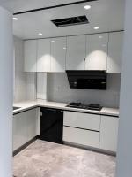 China Modern Shaker Kitchen Cabinet Set with Soft Close Hinges for sale