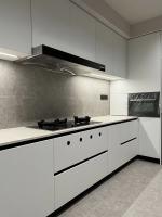 China L Shape Melamine Kitchen Cabinet with Quartz Countertop for sale