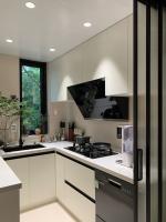 China Modern Kitchen Cabinets Custom Wood Style with Artificial Marble for sale