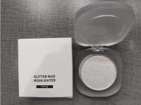 China OEM ODM Vegan Long-Lasting Pressed Powder Highlighter 8g Waterproof Shimmer Face Body Makeup for sale