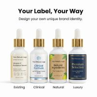 China Custom OEM Vitamin C Niacinamide Whitening Facial Essence 5% Brightening Serum for Glowing Skin for sale