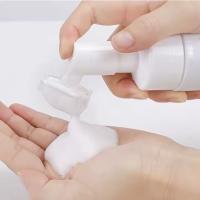 China OEM ODM Customizable Tea Tree Cleansing Foam 60ml Sensitive Skin Makeup Remover Exfoliating Mousse for sale