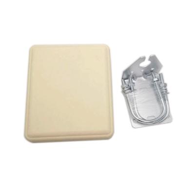 China Yellow Outdoor Directional Antenna Flat Panel 6250-6750MHz UWB 13 DBi N Connector 140x120x25 for sale