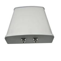 China Flat Panel RFID Outdoor Directional Antenna 2 Port 902-928 MHz 9.5dBi 340x280x80 for sale