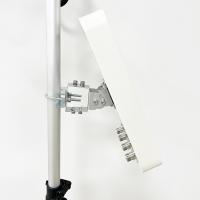 China 4900-5000M 13dbi four-port directional antenna, 5G dual-polarization H+V interface 4*N-K, equipped with universal multi-directional fixed bracket, supports up, down, left and right adjustment for sale