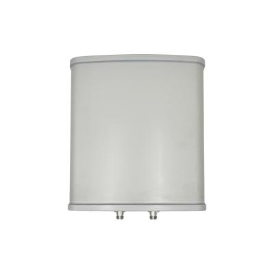 China 2*N-K 703-803M 700M 800M 8dbi dual-polarization directional antenna for base station antenna 310x280x80mm for sale