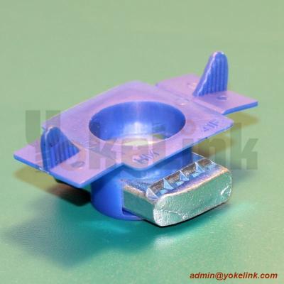 China Zinc plated steel struct nut with plastic wing for channel fitting for sale