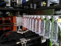 China 1.25L Plastic Bottle Making Machine , 9000BPH Plastic Bottle Blow Molding Machine for sale