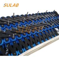 China TK THYSSENKRUPP Escalator Chain Travelator Pallet Step Moving Walk Chain Pitch 135.4mm for sale