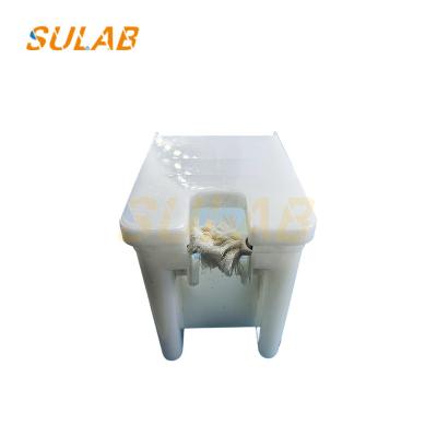 China Mitsubishi Elevator Oil Cup RL-83 Elevator Spare Parts for sale