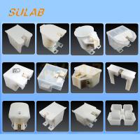 China SC Elevator Oil Cup HLP 68 | ABS Plastic Rail Lubricator with 3CM Wide Opening for Car & Counterweight Guide Rails for sale