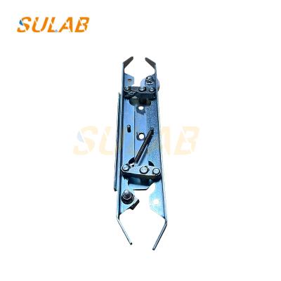 China Elevator Door Knife V30 for 5400 300P Left Opening Door Vane Assembly with Synchronous Door Operation and Safety Interlock for sale