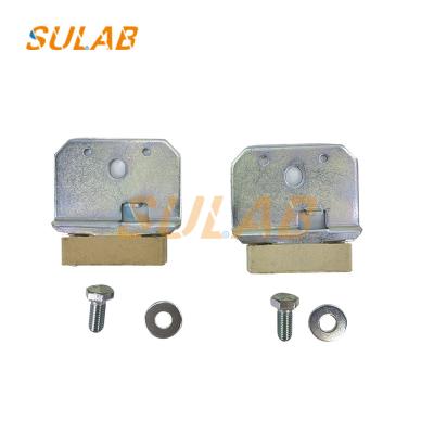 China Fermator AGH-52P Elevator Door Slider - High Load Bearing Guide Shoe with Wear-Resistant Plastic for Smooth Operation for sale