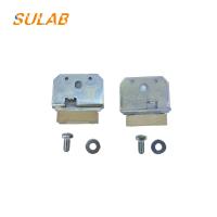 China Fermator AGH-52P Elevator Door Slider - High Load Bearing Guide Shoe with Wear-Resistant Plastic for Smooth Operation for sale