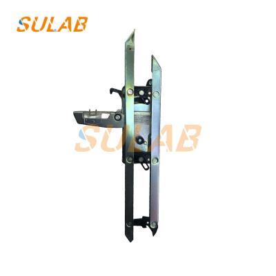 China CDL-CS00CD2 Elevator Door Knife Vane Cam with Galvanized Steel Plate and Wear-Resistant Nylon Rollers for Fermator Door Operator for sale