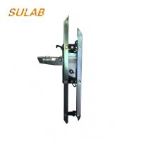 China CDL-CS00CD2 Elevator Door Knife Vane Cam with Galvanized Steel Plate and Wear-Resistant Nylon Rollers for Fermator Door Operator for sale