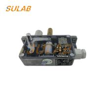 China SCHMERSAL Electromagnetic Safety Door Lock Switch AV15LHE4X35U AV15RHE4X35U for sale