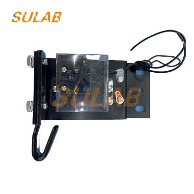 China Elevator Door Lock Model 161 Landing Door Lock  Main Door Lock  Hook Lock Compatible with Mitsubishi Replaces KS-3 for sale
