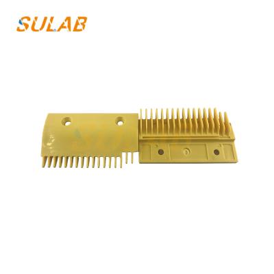 China Wear-Resistant Yellow Plastic Left Side Escalator Comb Plate Comb Teeth Spare Part for Safe Landing Entry Exit for sale
