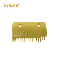 China Wear-Resistant Yellow Plastic Left Side Escalator Comb Plate Comb Teeth Spare Part for Safe Landing Entry Exit for sale