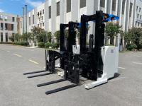 China Electric Single Scissor Reach Forklift 2000kg Capacity 51.2V 320AH Lithium Battery for sale