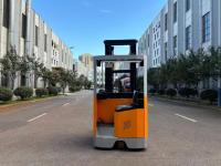 China HJH Electric Reach Truck Forklift 1000kg 1500kg 2000kg 60V 4kW Lifting Height 3m for sale