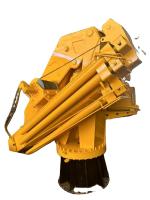 China Maximum Amplitude Angle of 80° Provision Cargo Frame Deck Crane for Marine and Offshore for sale