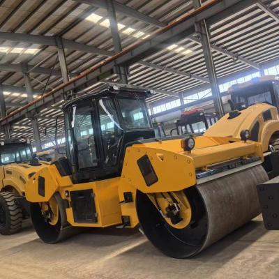 China Shanbo 20-30 Ton Pneumatic Road Roller 30% Grade Ability 35KN Exciting Force for sale