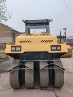 China 26 Ton Pneumatic Road Roller 132kw Engine 175kN Excitation Force Compactor for sale