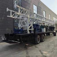 China Skid Mounted Rotary Drilling Rig 40000 kg 600m Depth SINOTRUCK 8x4 Chassis for sale